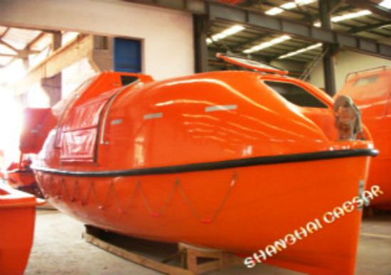 Partially Enclosed lifeboat